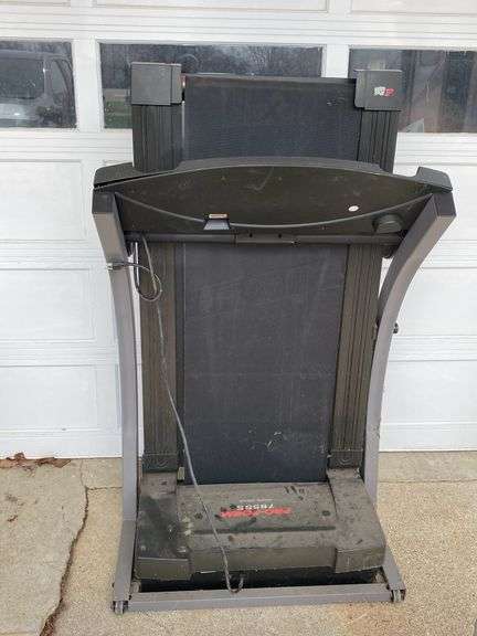 ProForm 785SS Wide Deck Treadmill No Power - Sherwood Auctions