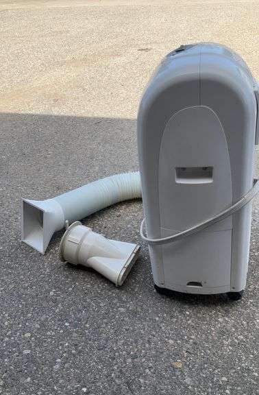 Everstar Air Conditioner - Sherwood Auctions