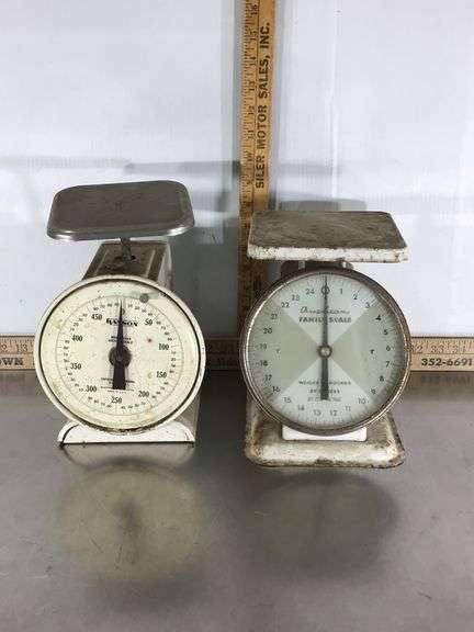 Vintage Hanson and American Family Scale - Sherwood Auctions