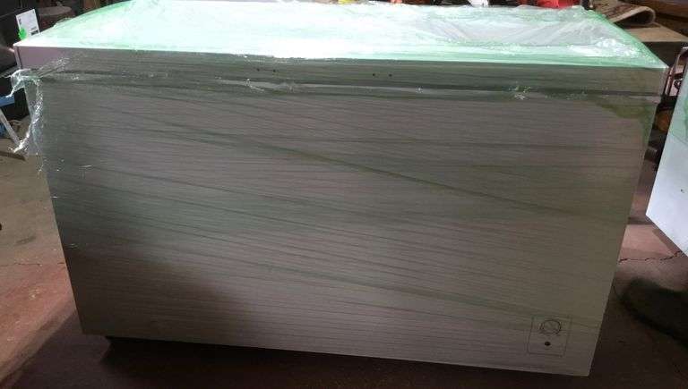 Criterion 14 Cu. Ft. Chest Freezer Has Power When Plugged In - Sherwood ...