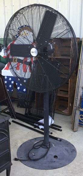 Chicago Fan - Sherwood Auctions