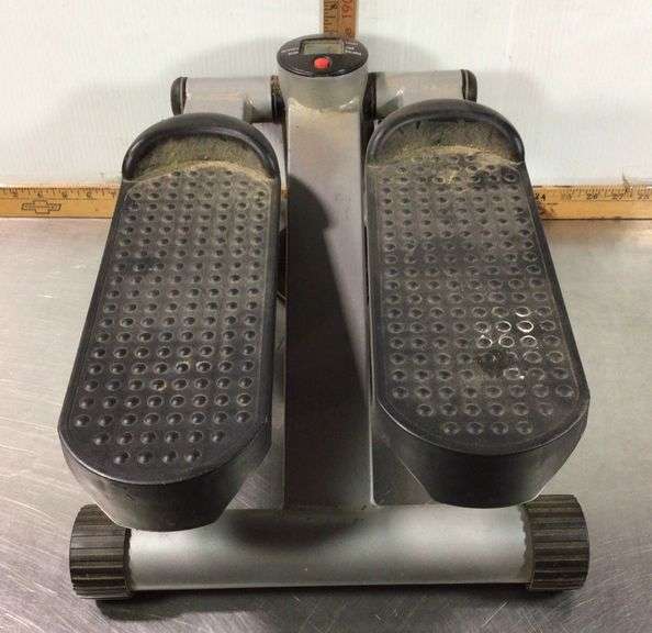 Stepper Stepping Machine - Sherwood Auctions
