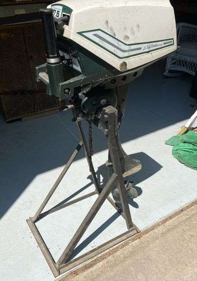 Sears 7.5 Hp Outboard Engine includes Stand - Sherwood Auctions
