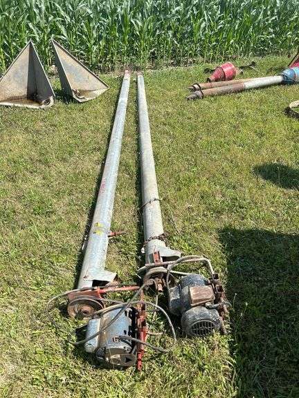 17ft x 5in Grain Augers w/1hp motor (2) - Sherwood Auctions