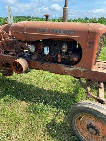 Allis Chalmers Tractor WD45 - Sherwood Auctions