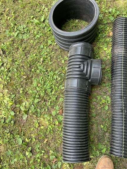 Poly Drain Pipes & T Fitting - Sherwood Auctions