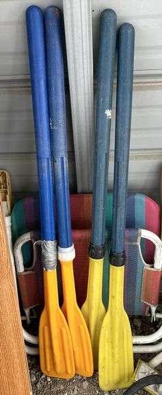 Set Of 4 Paddles - Sherwood Auctions