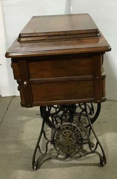 Vintage Trendle Singer Sewing Stand 34”x16”x31” - Sherwood Auctions
