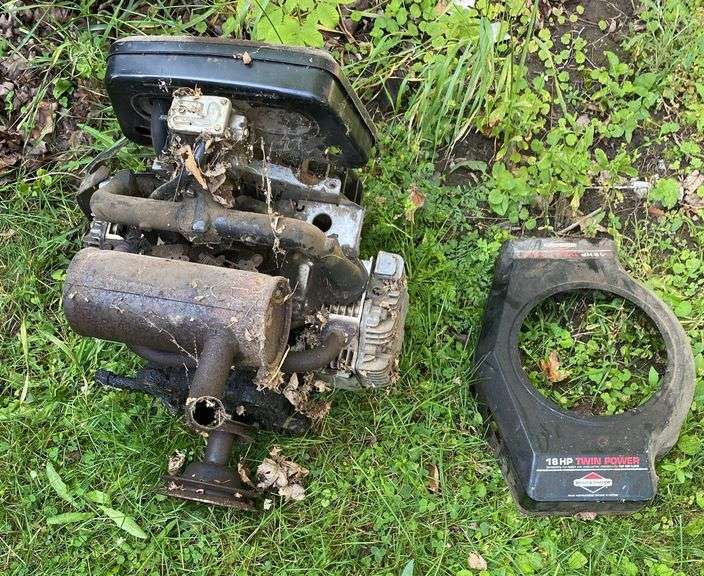 Briggs & Stratton 18hp Engine - Sherwood Auctions