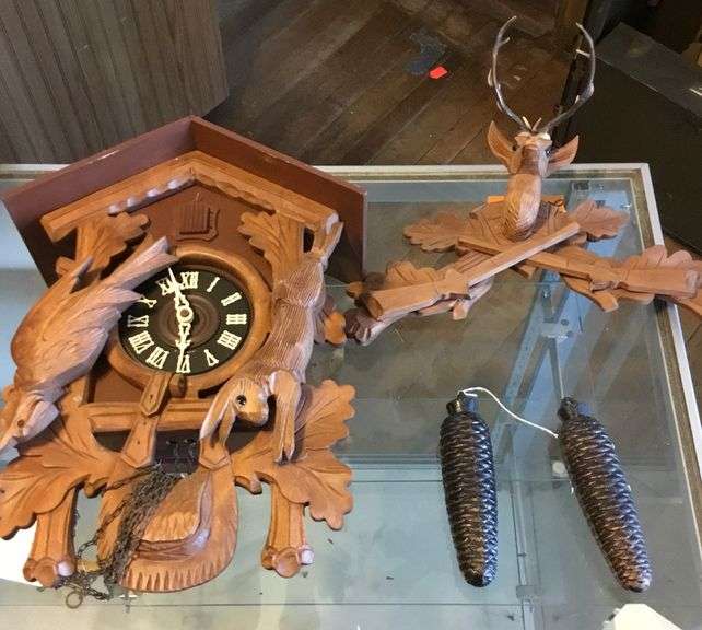 Hunter Style Cuckoo Clock - Sherwood Auctions