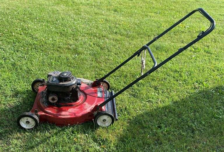 Murray 21” Push Mower - Sherwood Auctions