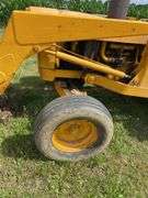 John Deere JD 300 Backhoe and Loader - Sherwood Auctions