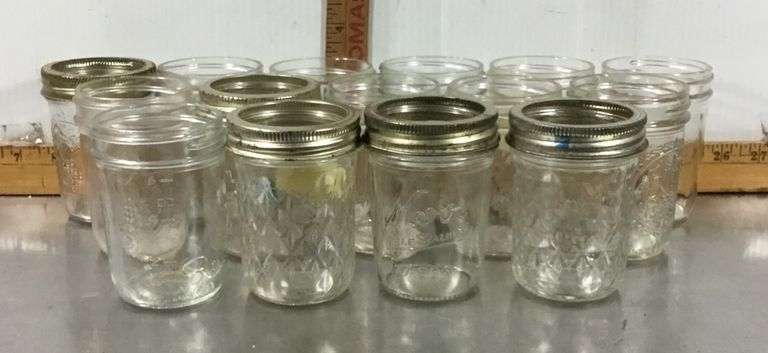 1/4 Pint Canning Jars - Sherwood Auctions
