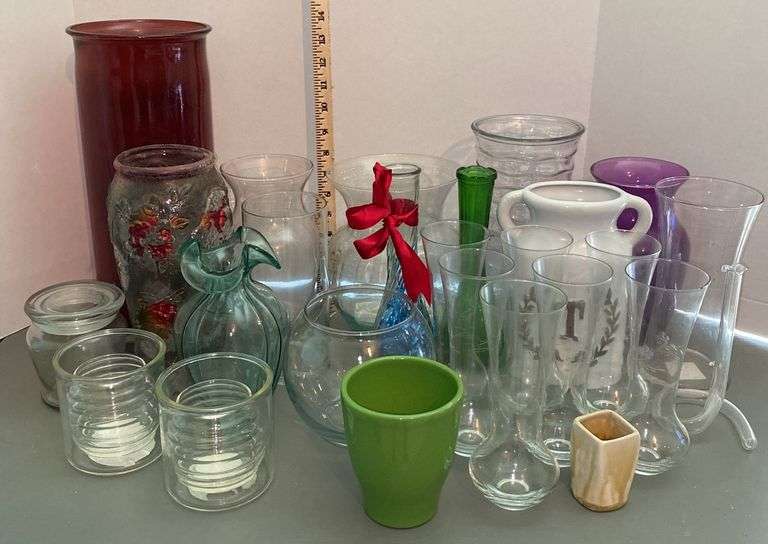 Assorted Vases - Sherwood Auctions