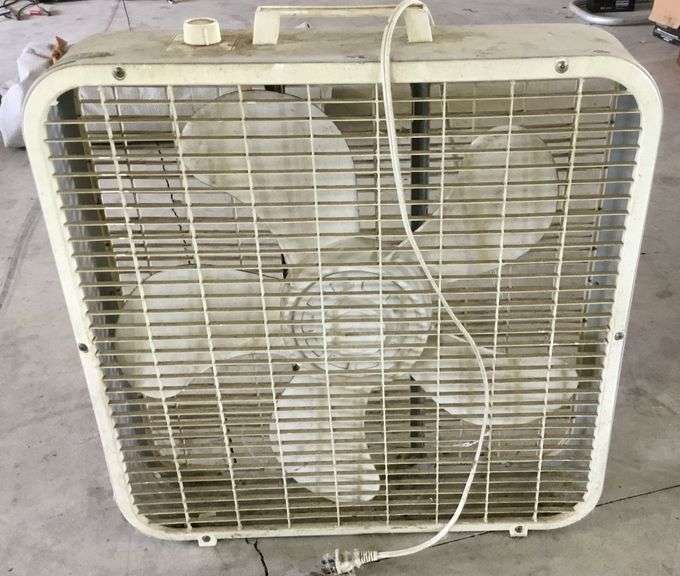 Comfort Edge 20” Box Fan - Sherwood Auctions