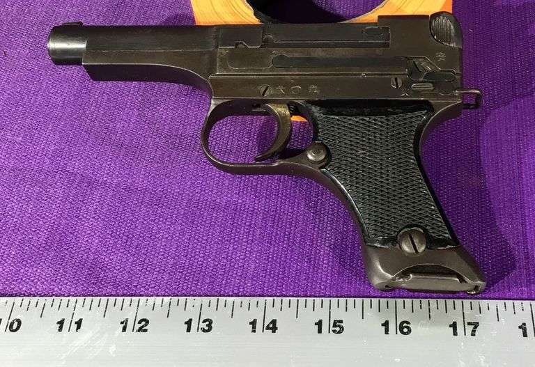 WW2 Japanese Officer Pistol - Sherwood Auctions