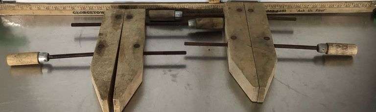 Vintage Wood Hand Screw Clamp - Sherwood Auctions