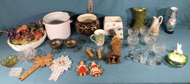 Assorted Home Decor - Sherwood Auctions
