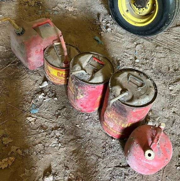 Assorted Gas Cans - Sherwood Auctions