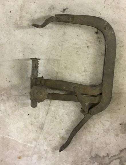 Valve Spring Tool - Sherwood Auctions