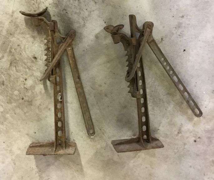 2 Pc. Antique Buggy Jacks - Sherwood Auctions