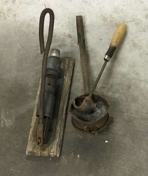 Antique Bullet Making Tools - Sherwood Auctions