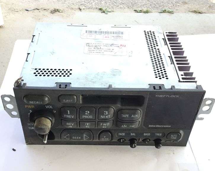 Radio, 1994 Ford Ranger Radio - Sherwood Auctions