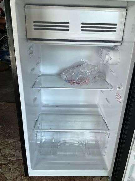 Criterion 3.2 Cubic Compact Refrigerator Like New Has Manual (seller ...