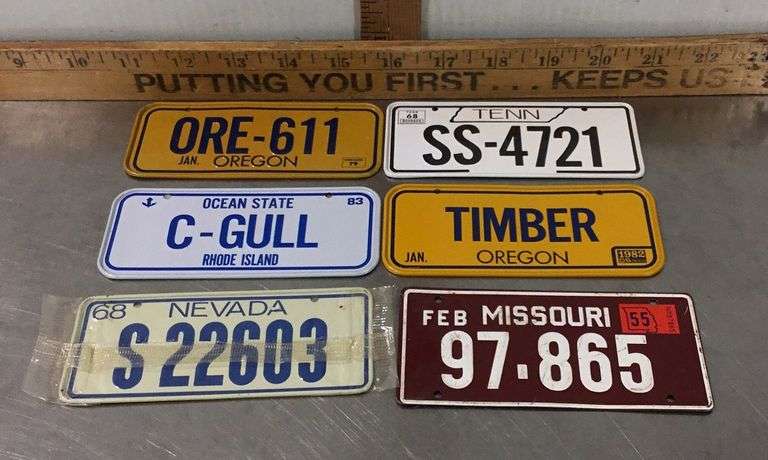 Mini License Plates - Sherwood Auctions
