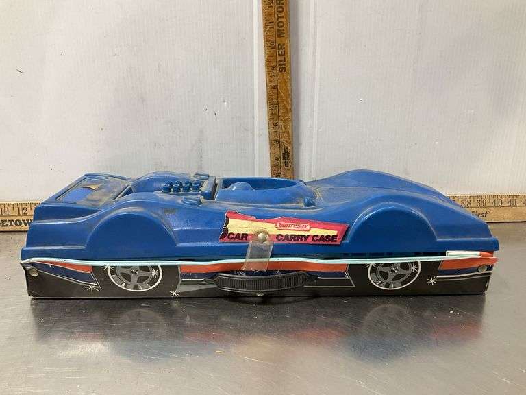 Matchbox Car Carry Case with Cars - Sherwood Auctions