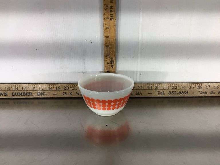 Pyrex Orange Dot Bowl - Sherwood Auctions