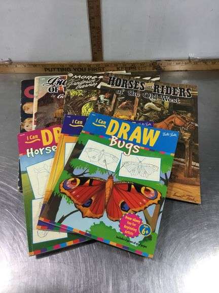 Vintage Large Books and I Can Draw Books - Sherwood Auctions