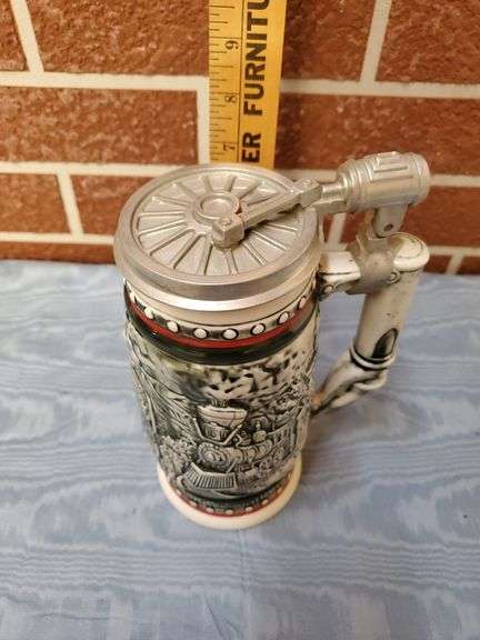 Avon Stein Train 1982 - Sherwood Auctions