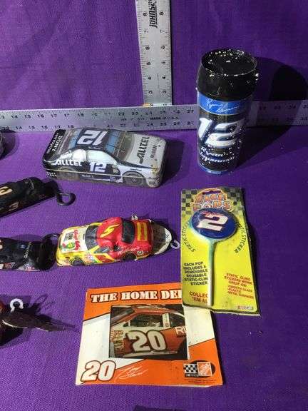 Assorted Nascar Collectibles - Sherwood Auctions