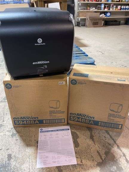 Two Georgia-Pacific enMotion Impulse 10” Automated Touchless Roll Towel ...