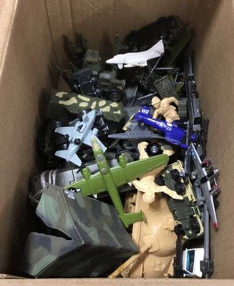 Army Planes & Vehicles - Sherwood Auctions