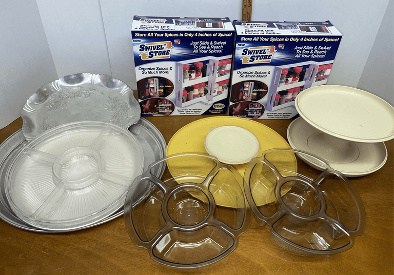 Swivel Store Spice Organizers, Tupperware Trays, Platters & More ...