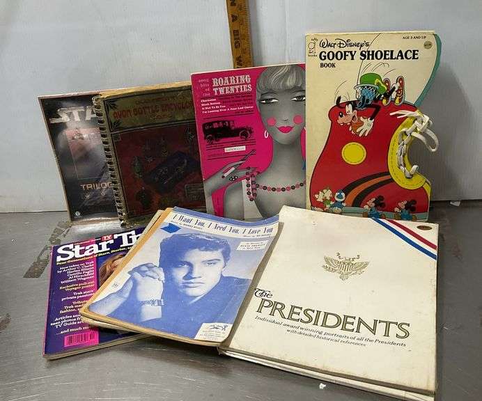 Star Ears Calendar, Sheet Music Elvis, Goofy Book, Presidents Potraits ...