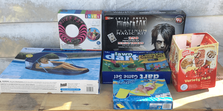 Magic Kit, Water Tubes and More - Sherwood Auctions