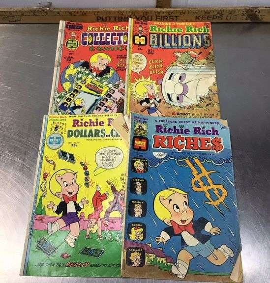 Stack Of Various Comic Books - Sherwood Auctions