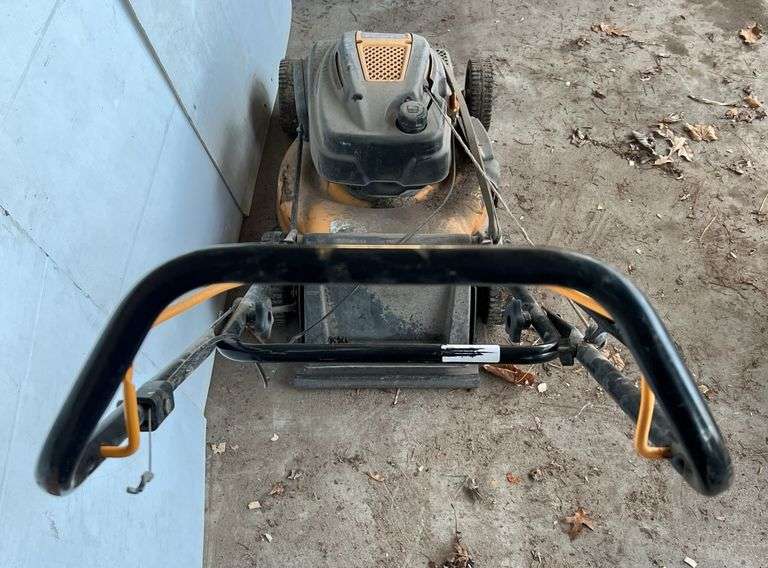 Cub Cadet 139 cc OHV - Sherwood Auctions