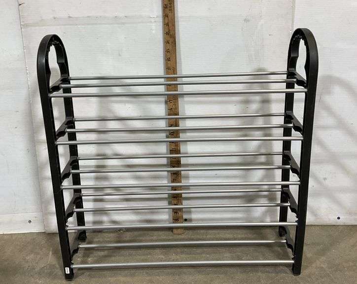 Plastic Rack - Sherwood Auctions