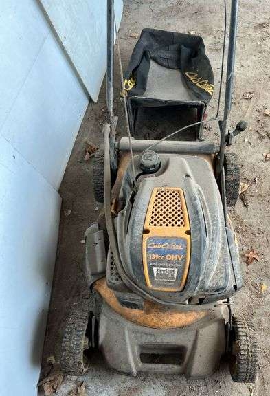 Cub Cadet 139 cc OHV - Sherwood Auctions