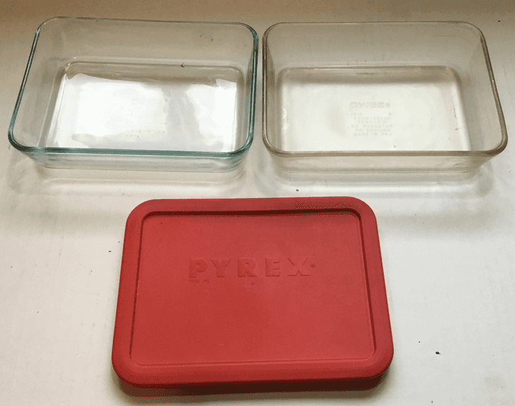7"x5"x1.5" Pyrex Pans - Sherwood Auctions
