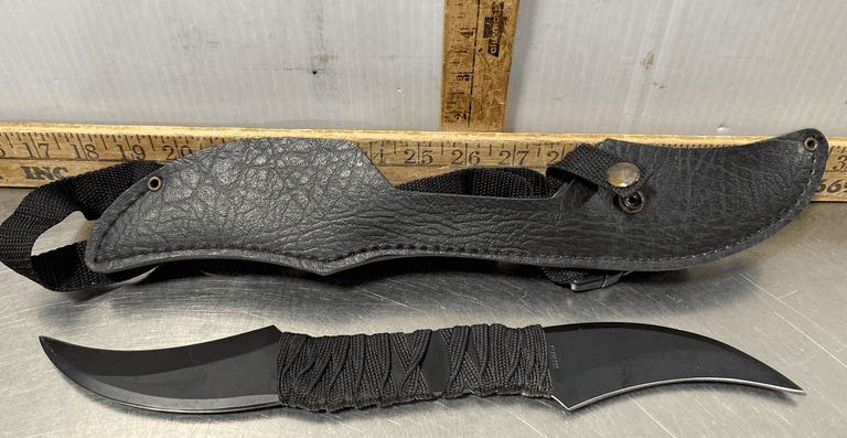 Double Sided Knife - Sherwood Auctions