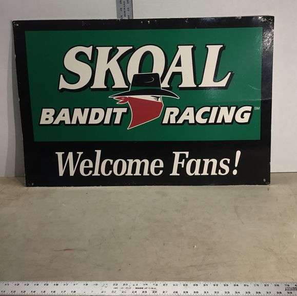 Skoal Bandit Racing Welcome Fans Cardboard Advertisement 36”x24 ...
