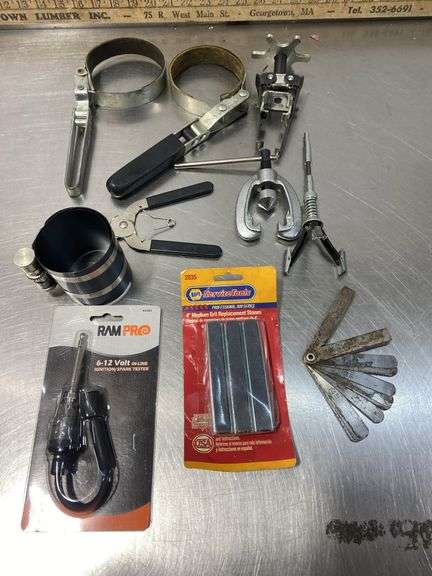 Small Engine Repair Tools and More - Sherwood Auctions