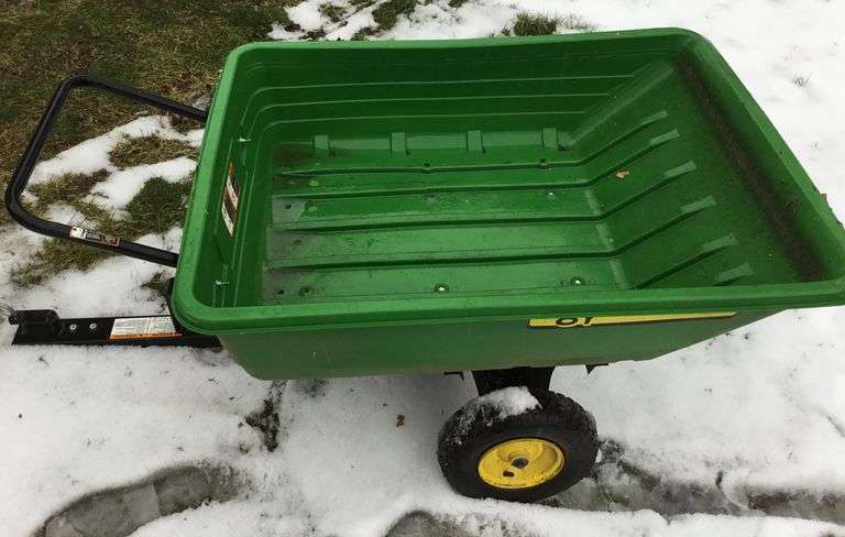 John Deere 8Y Dumping Yard Cart - Sherwood Auctions