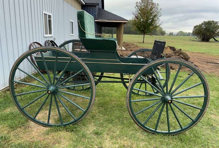 Single Horse Drawn Buggy - Sherwood Auctions