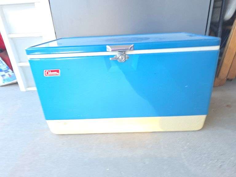 Blue Coleman Cooler - Sherwood Auctions